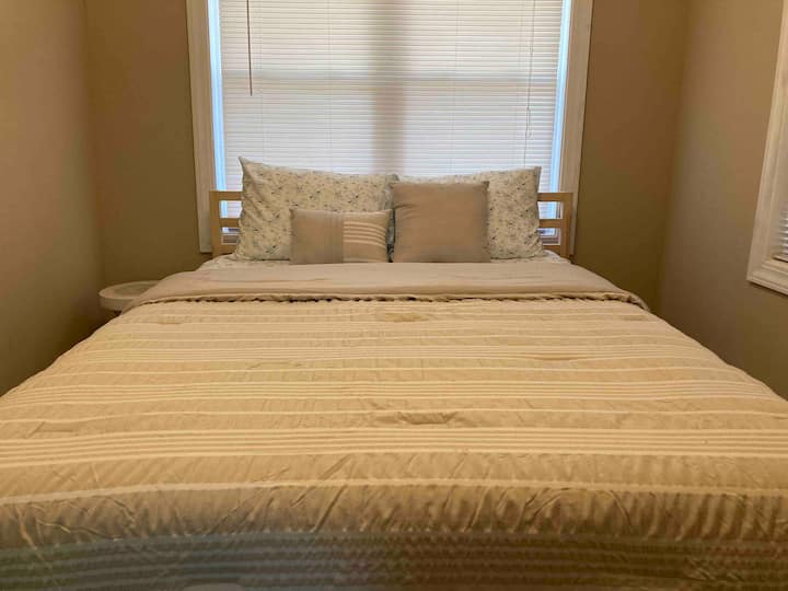 Cozy Downton Apartment - Columbia, SC