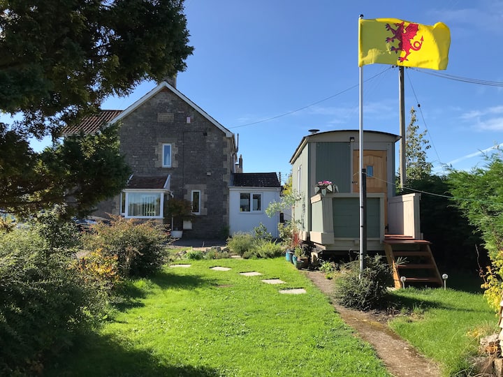 ‘Betty’ The Living Hut - Shepton Mallet