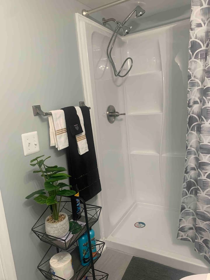 Cozy Room Near Metro ( 8), A Minute From Dc - Maryland