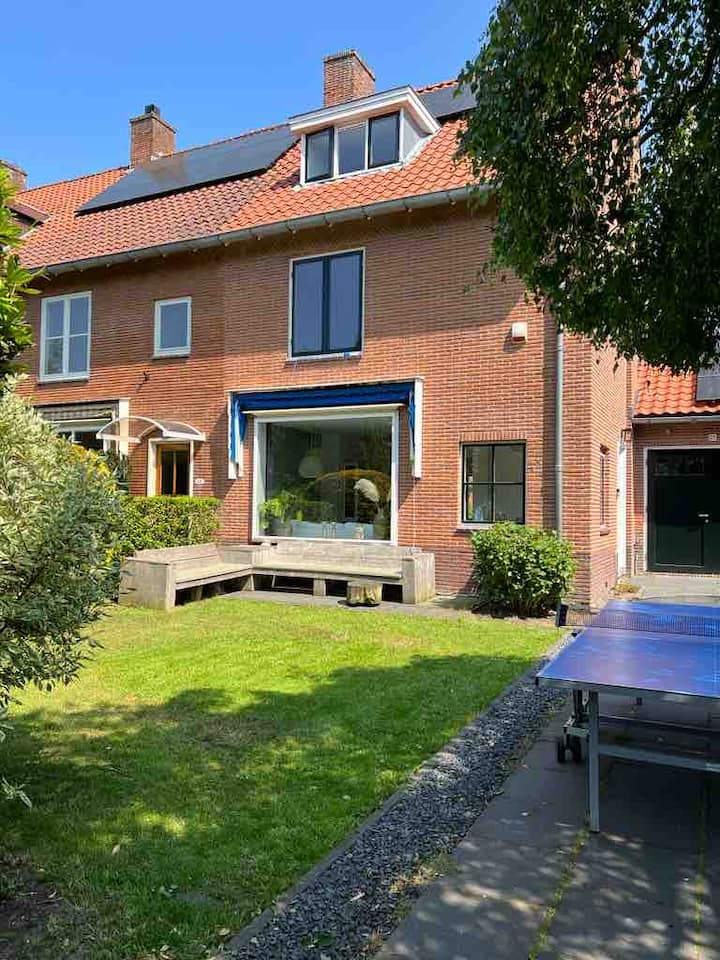 Lovely Familyhouse Close To The Beach - Zandvoort
