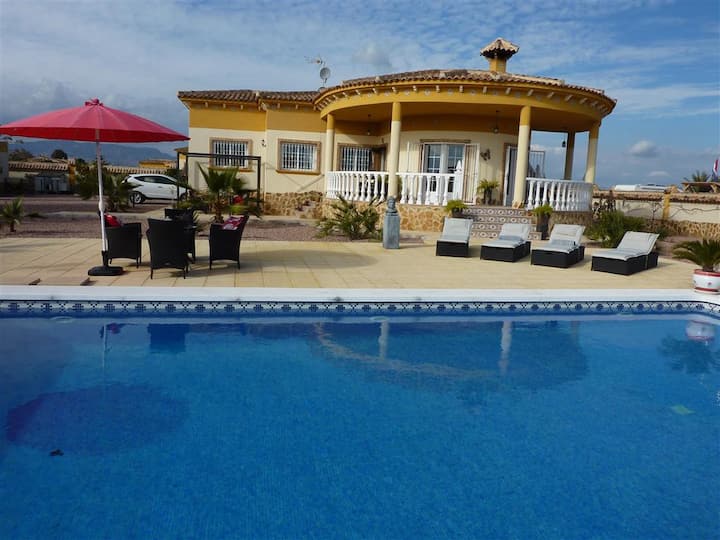 Vrijstaande Villa Met Privé Zwembad - Almoradí