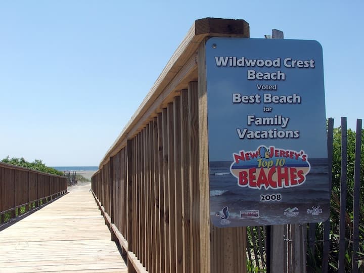 Endless Summer - Wildwood Crest, NJ