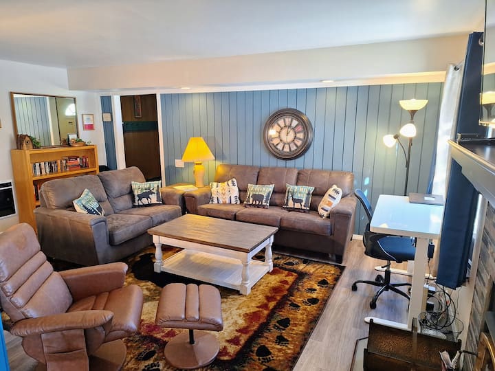Mammoth Comfort And Location - Pet Friendly! - Mammoth Lakes, CA