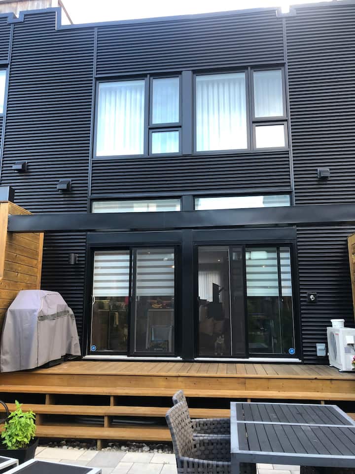 Magnifique Maison De Ville à 30 Min De Montréal - Montréal, QC