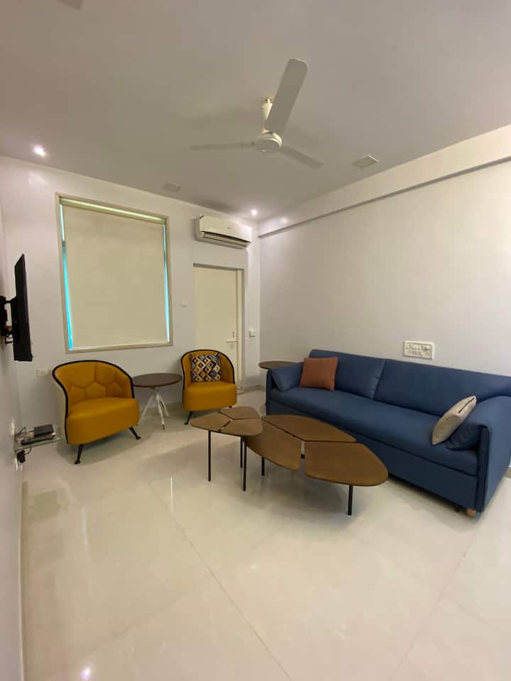 Warm & Cozy Apartment - Mumbai