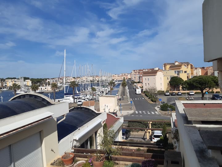 Grand Appartement Entre Port Et Village - Gruissan