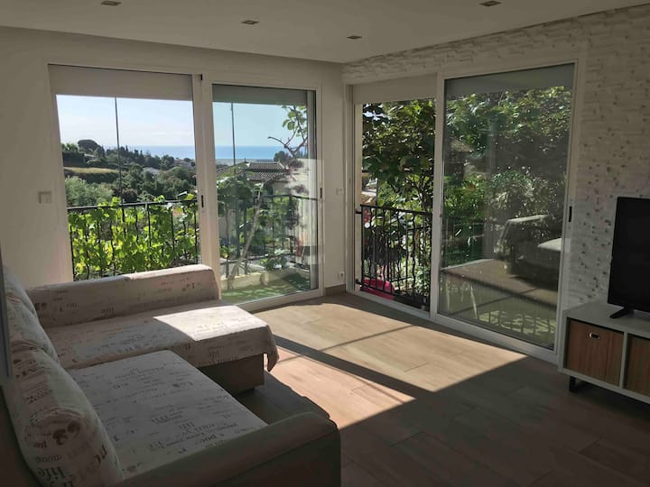 Appart Dans Villa Accès Privé/piscine Partagee - Cagnes-sur-Mer