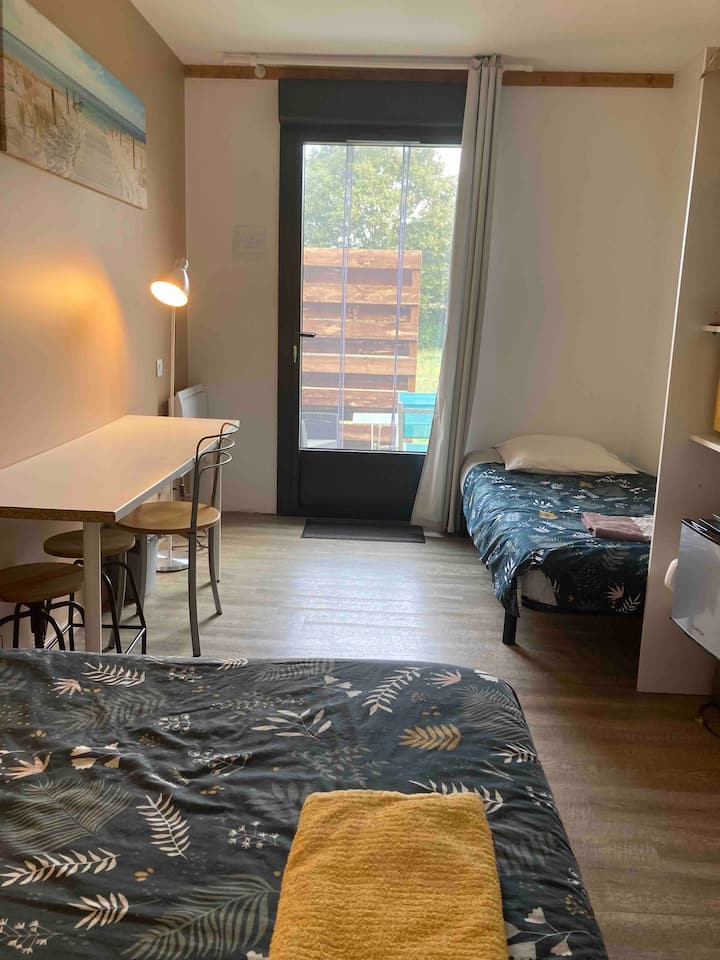 Chambres 5 Personnes Et Salle D’ Eau Privée - Castets