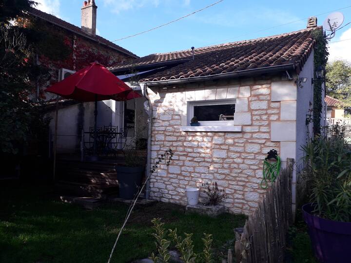 Petite Maison Cosy  Confort Domaine De La Courie - Périgueux
