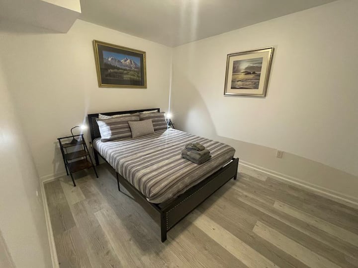 Budget Room In S. Charlotte | Shared Bath | Yoga - Charlotte, NC