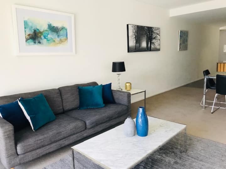 Large Modern Apartment Chatswood - Gordon