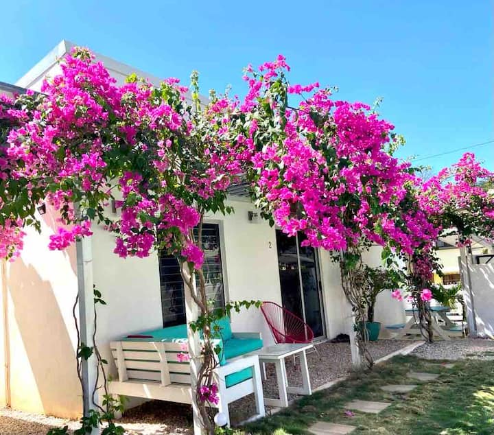 Villa 2 “Walking Distance Beach & All Service” - Tamarindo