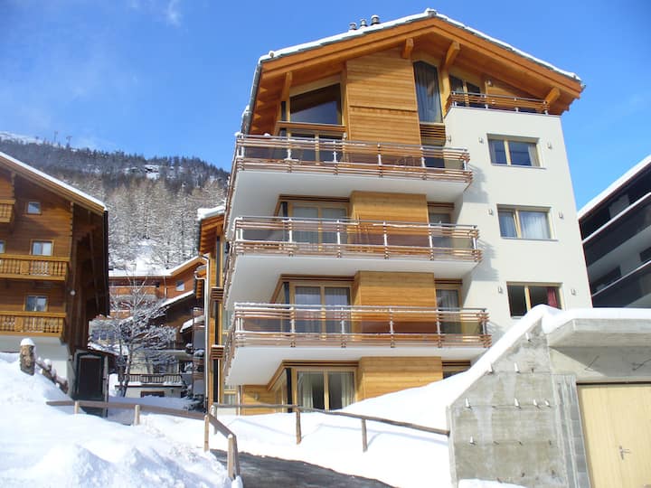 Ruim Appartement Met Superview - Saas-Grund