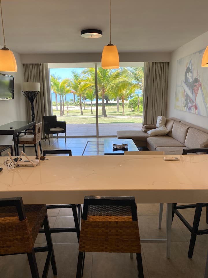 Ground Level Apt With Direct Access To The Beach - Panama