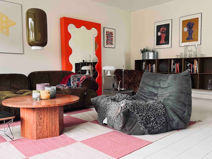 Renovated House With Garden – Central Enskede - Stockholm