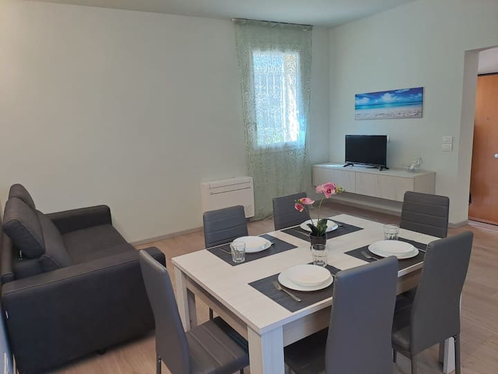 Casa Al Mare Con Parcheggio Coperto Gratuito. - Cattolica