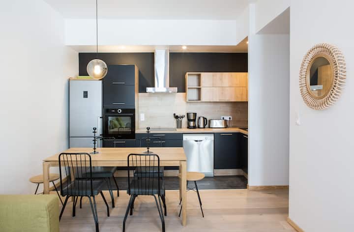 Appartement Avec Terrasse Privée / Chez Mdv - Gruissan