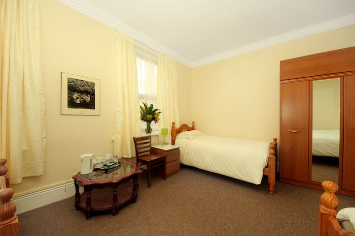 Port Corner Guest House. Rm6 - 倫敦