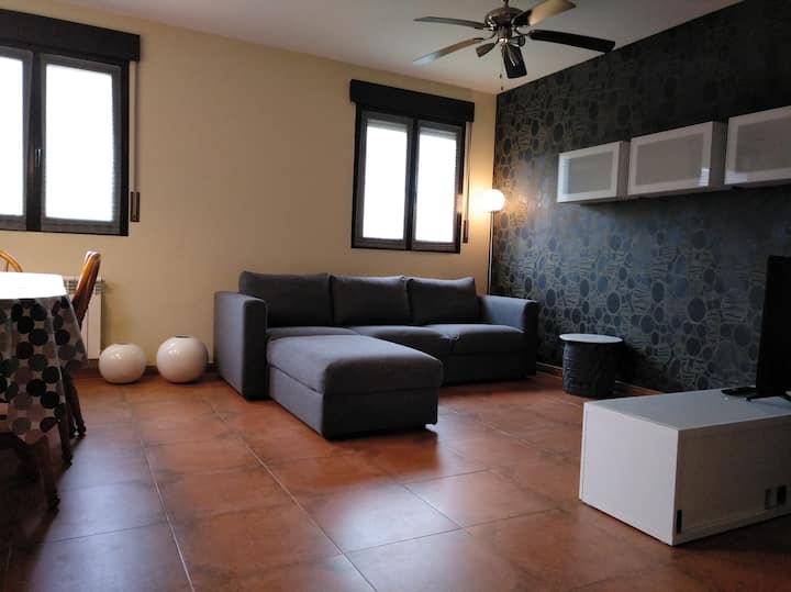 Bonita Casa Familiar En Pueblo Con Encanto - Miranda de Ebro