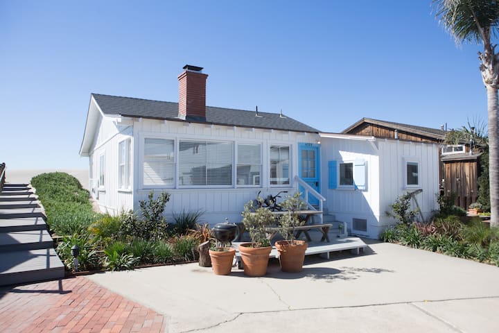 Carpinteria Beach Bungalow - Carpinteria, CA
