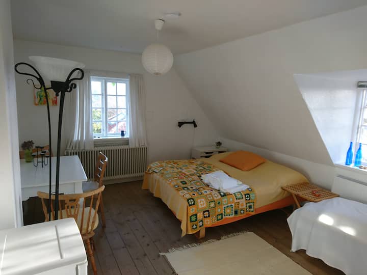 Bed & Breakfast. Skagen (Gule Værelse) - Skagen