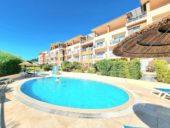 Seaview Terrace Penthouse, Pool, Garage,last Floor - Albufeira