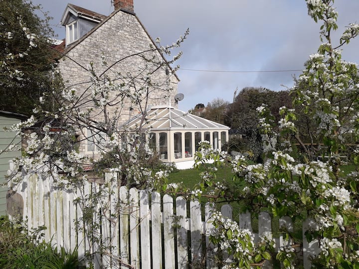 Simply Bed And Breakfast In A Cottage Nr Bath. - Frome