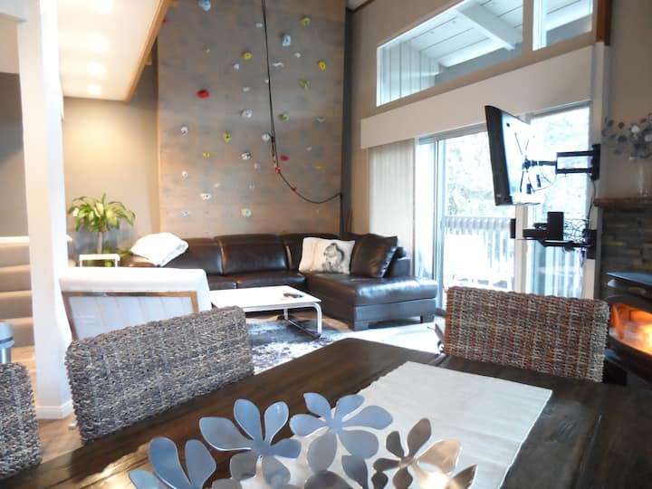 Powpad! Best Of Mammoth Lakes! - Mammoth Lakes, CA