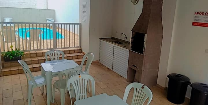 Apto. Próx. à Praia Grande 3 Quartos, Para 8. - Ubatuba