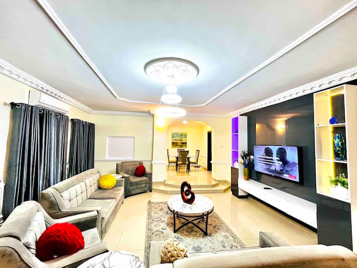 Gorgeous 3-bedrooms Flat In Serene Secured Estate - Lagos
