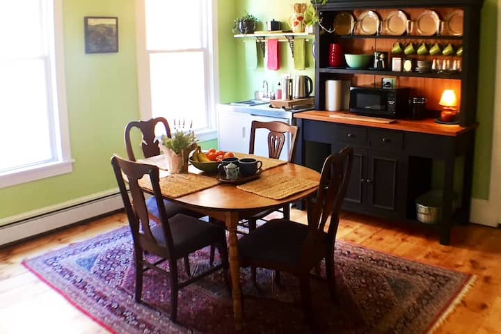 Boutique Bnb In The Heart Of East End Portland! - Portland, ME