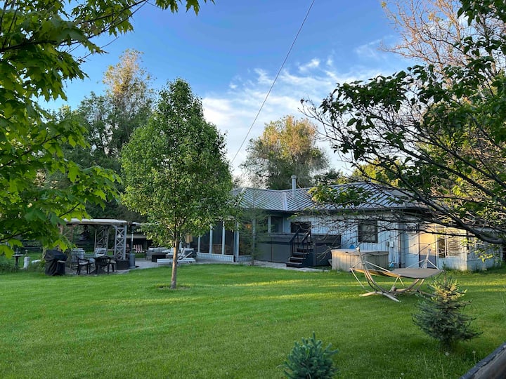 Lovely Home With Huge Outdoor Garden Space - Boulder, CO