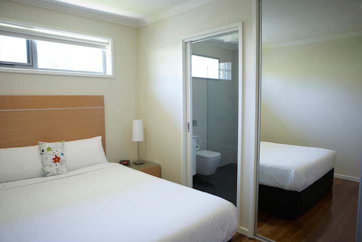 Barnard Place, 1br Self Contained, Close To Cbd - Bendigo