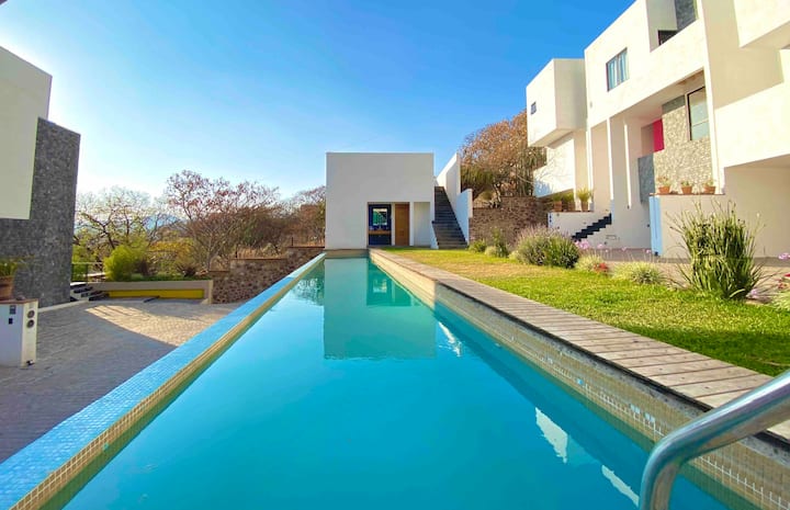 ➽House Dt, W/pool ﹌, Wifi + Parking℗ Solar Energy - Guanajuato