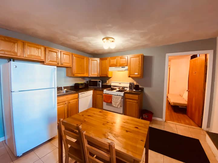 Cambridgebest2 Bed 2 Bath 1 Kitchen Apt 1 Parking - Lexington, MA