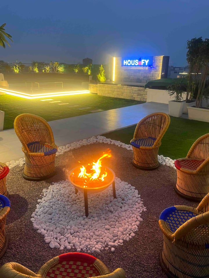 3bhk With Private Terrace Garden - Gurgaon