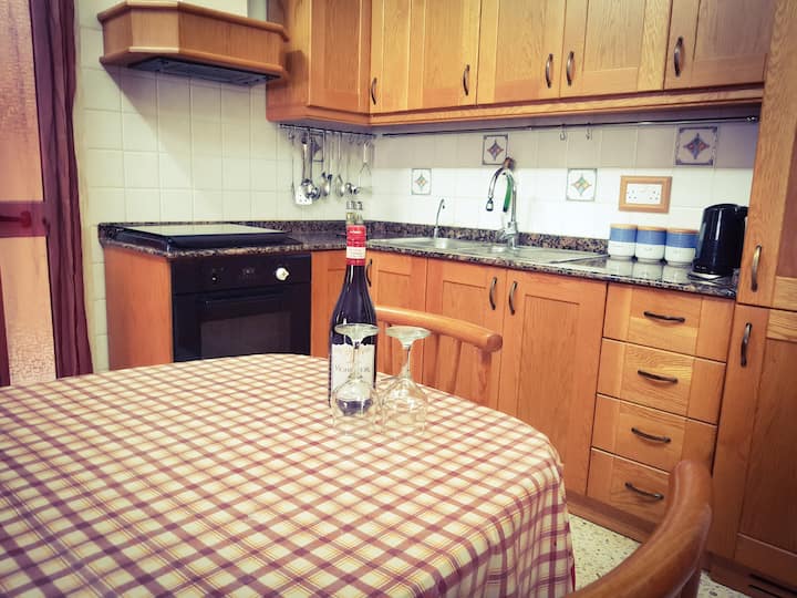 2 Bedroom Ground Floor Apartment Close To The Sea - Malta