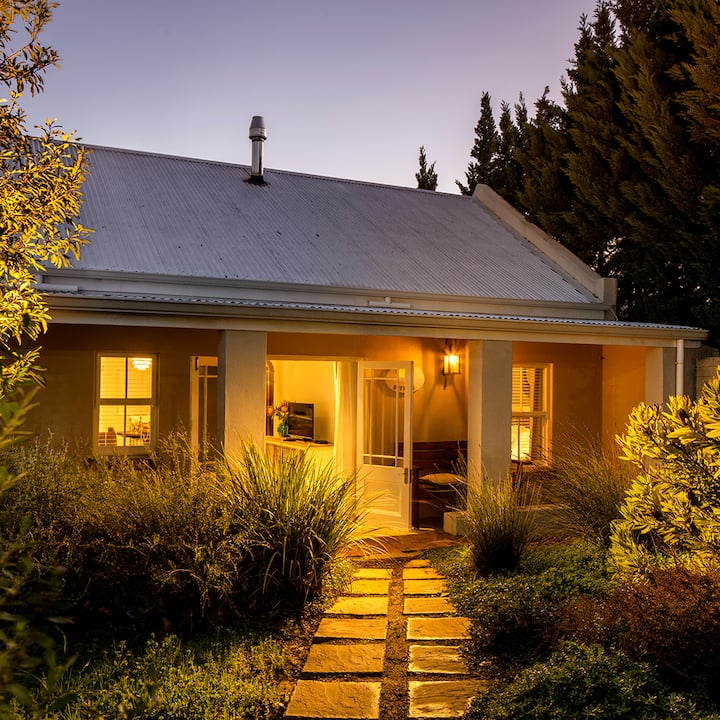 Franschhoek Cellar Rose Cottage - Franschhoek