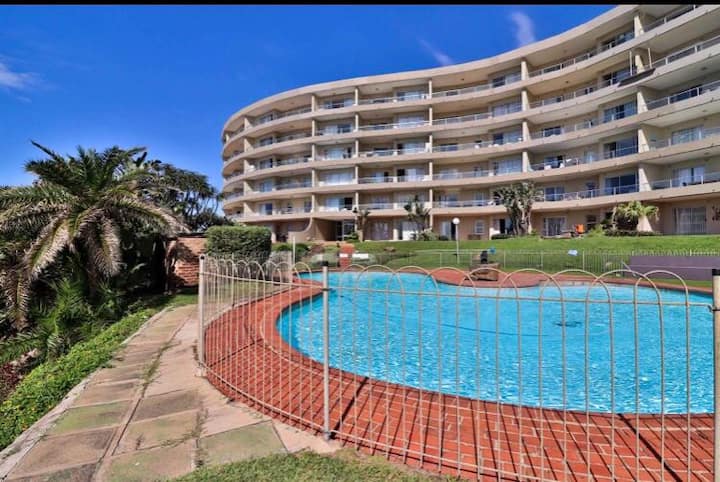 Dolphin Coast Beach Front Apartment - Dolphin Coast
