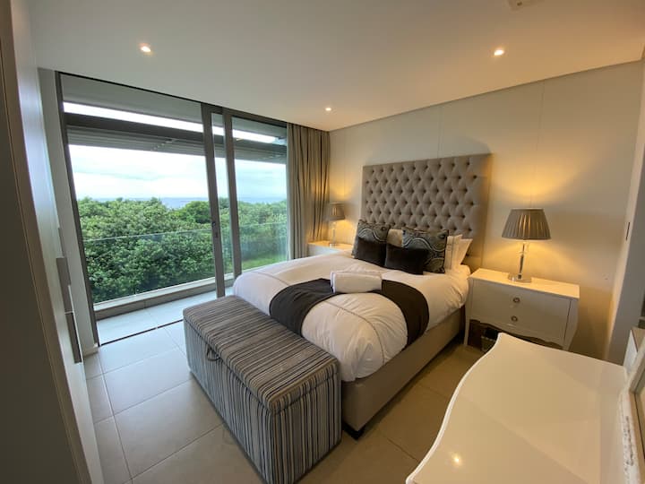 Private & Luxurious Retreat - eMdloti