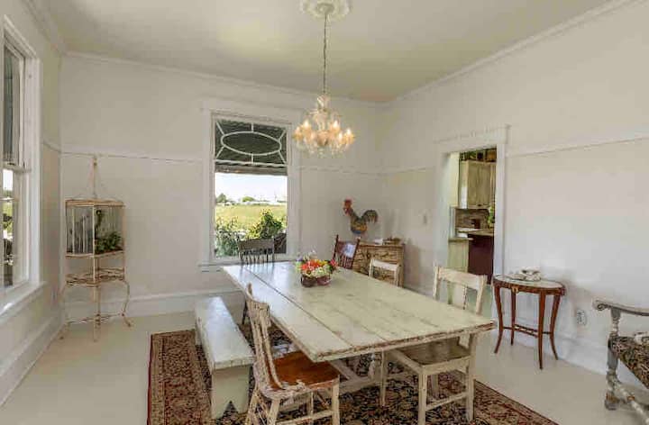 Seven Gables Pensione-room 4 - Grandview, WA