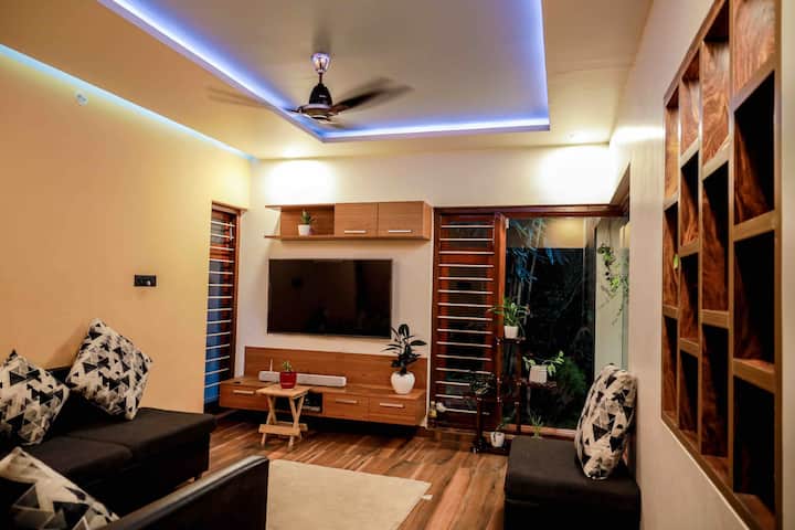 Glass Villa In Varkala - 
