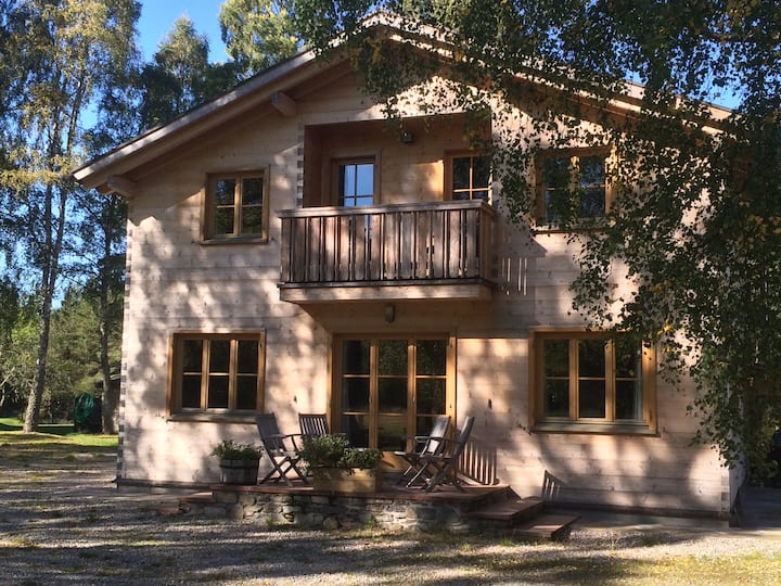 The Hunting Lodge, Cairngorms - Highland Council - Kingussie