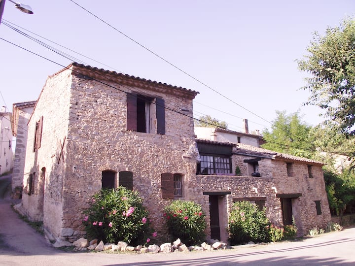 Riverside Farmhouse 'Les Mauniers' Lorgues - Lorgues