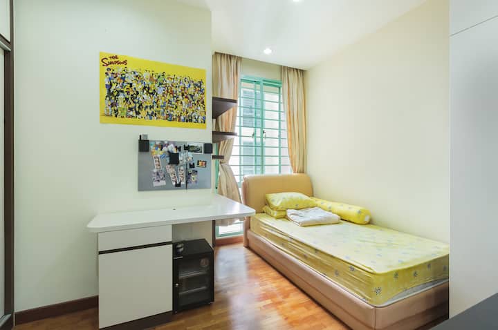 1br In Nice Condo Near Mrt - Singapore