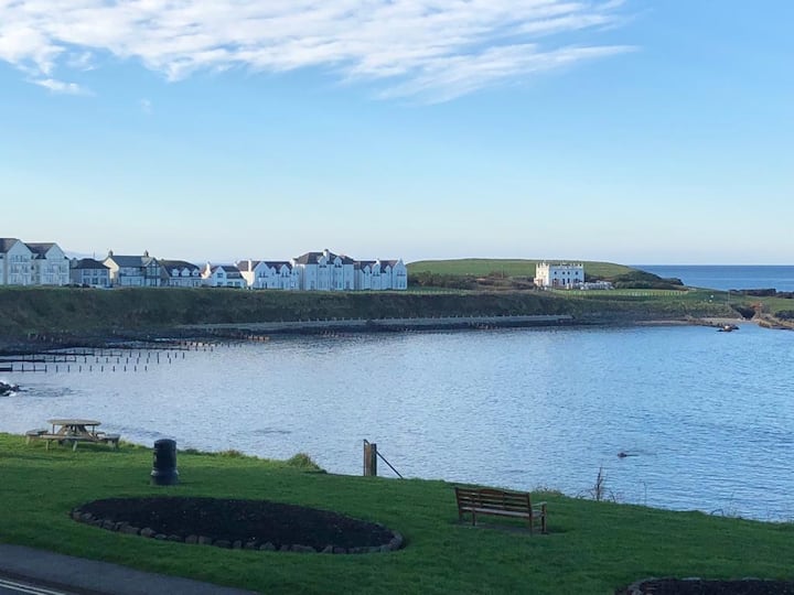 Portballintrae Apartment With Panoramic Sea View - Portballintrae