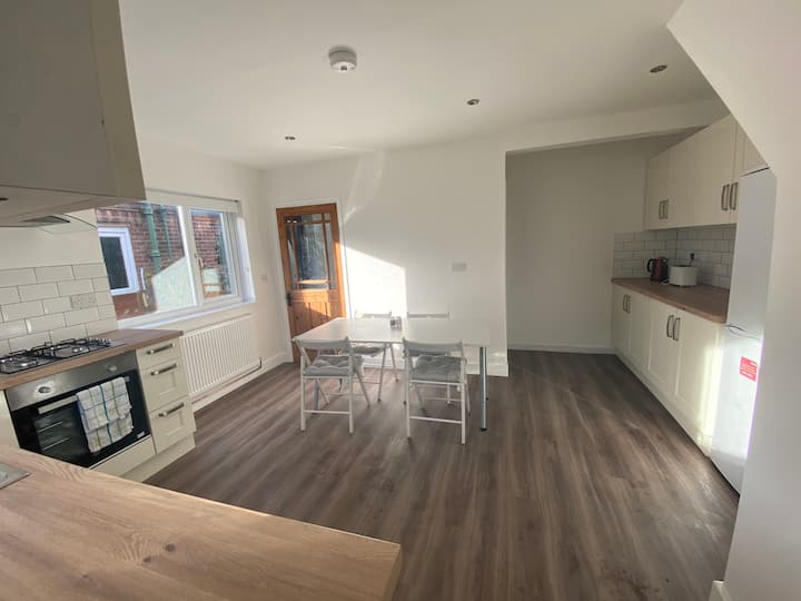 Newly Renovated House Close To The Airport & Uni - ラフバラー