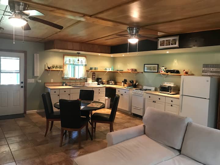 Amazing Island Style Farm 2bdrm - Hawi, HI