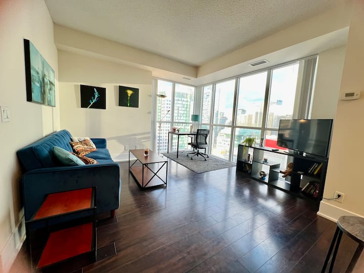 *Cn Tower-corner High Floor-rooftop Pool City View - Toronto