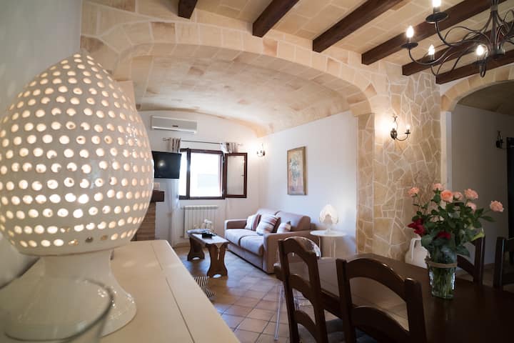Ottima Villa Per Vacanze All'insegna Del Relax E Della Tranquillità Con Piscina - Mesagne